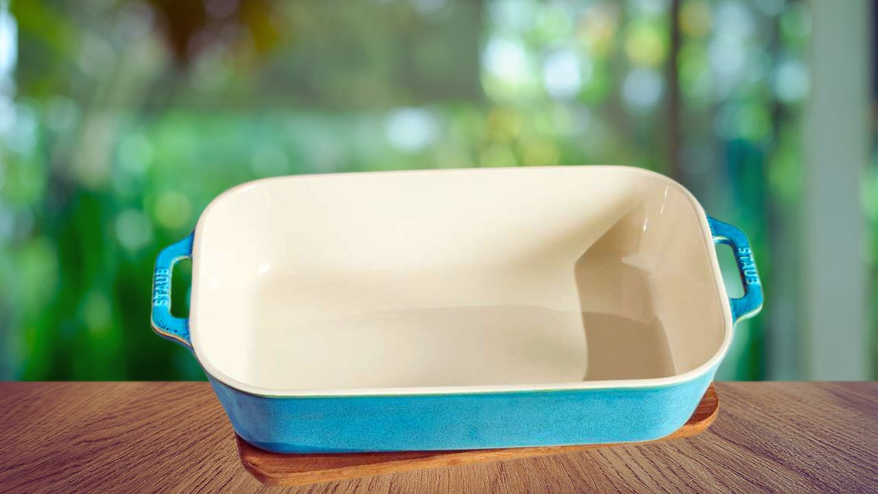 Dutch Oven Alternatives: What Can I Use Instead of a Dutch Oven?