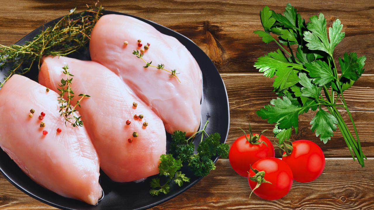 How to Achieve Perfectly Cooked Chicken Breast in a Dutch Oven